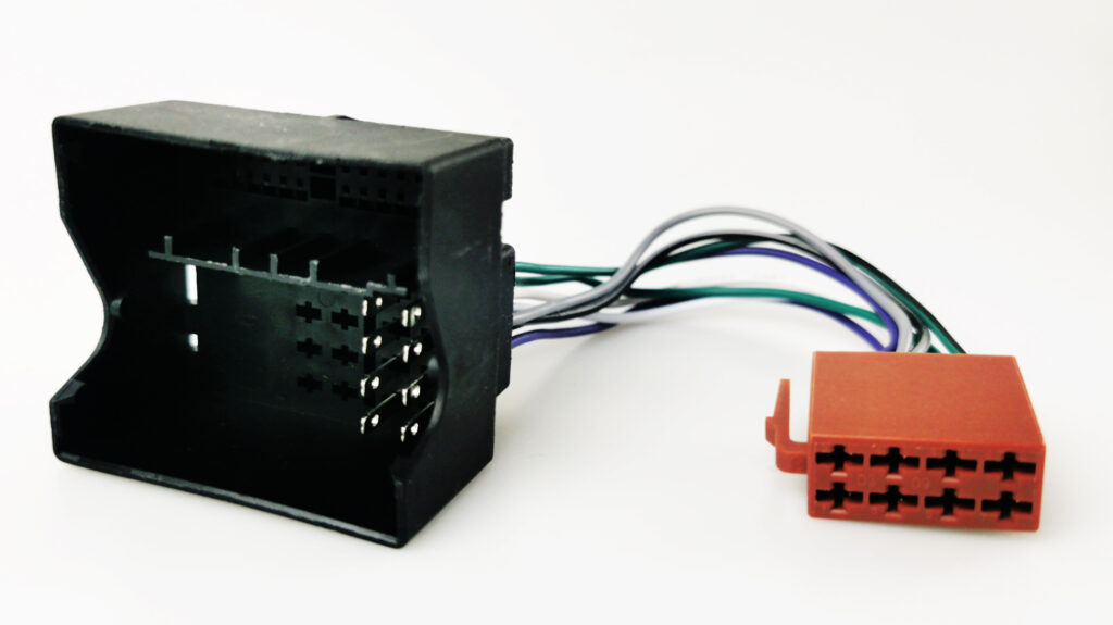 Przejściówka adapter złącze do radia ISO QUADLOCK - New Car Solutions
